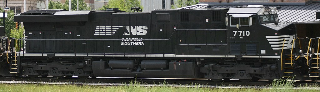 NS 7710